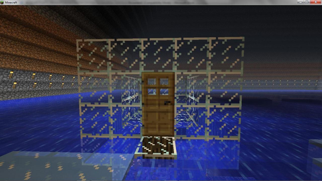 pyramid and underwater house Minecraft Map