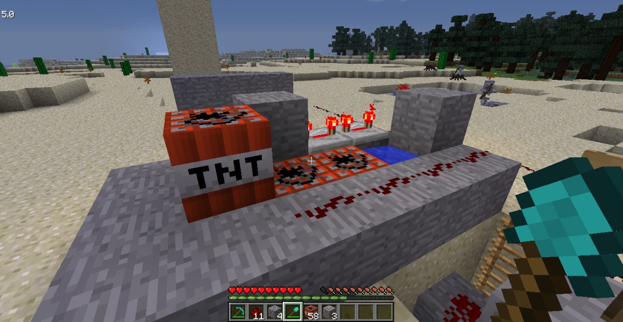 Self reloading TNT cannon Minecraft Map