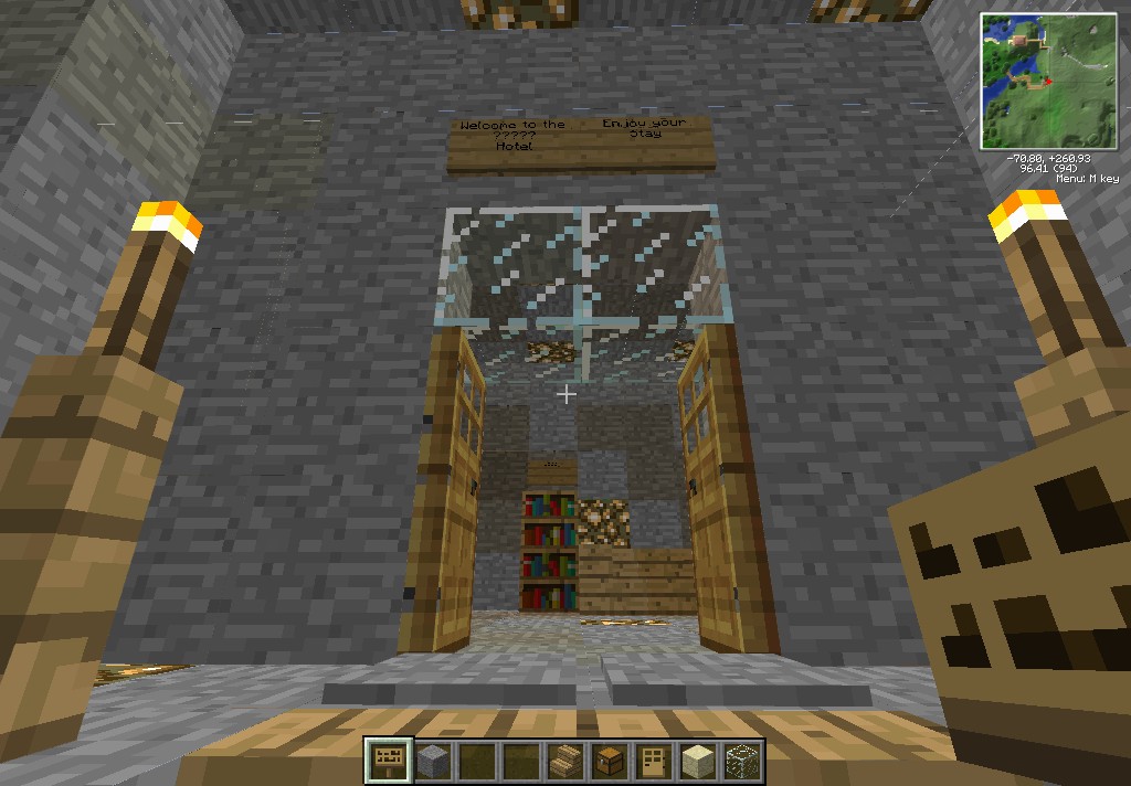 Hotel in the side of a mountain Minecraft Map