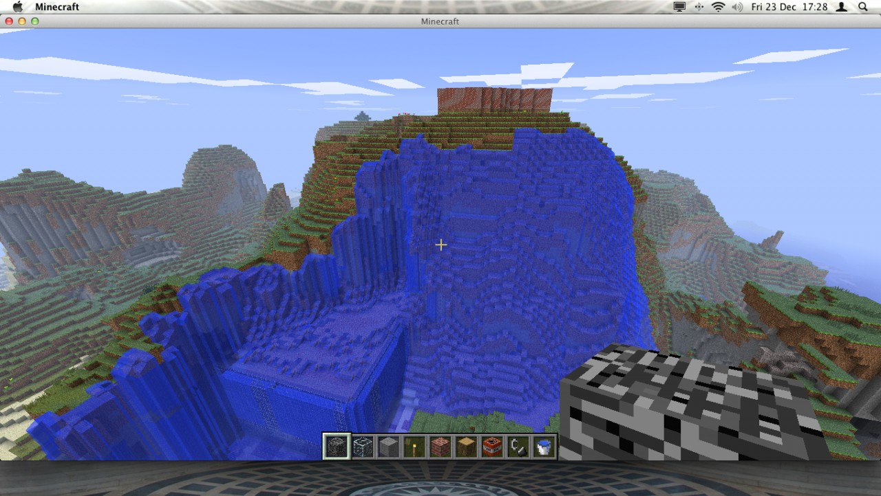 Mountain hideout Minecraft Map