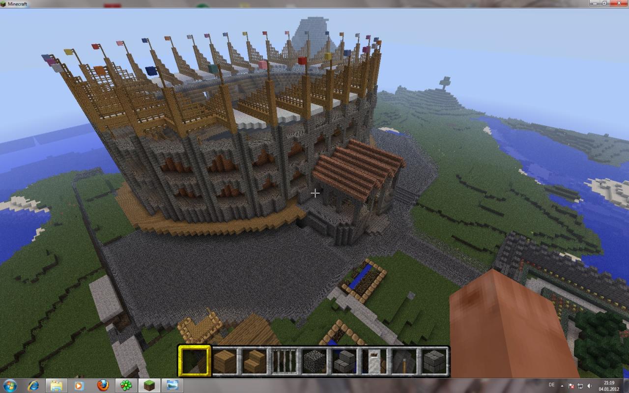 Amphitheater mit Burg und Nebengebäuden Minecraft Map