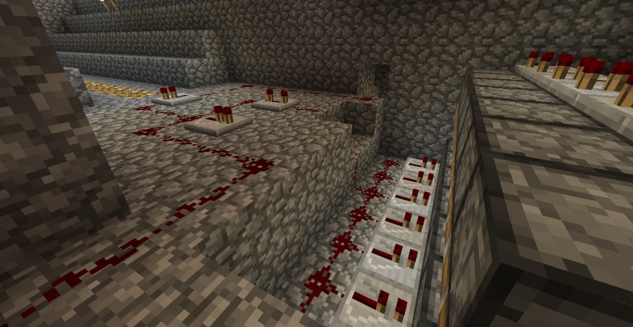 Castle With Piston Gate Minecraft Map