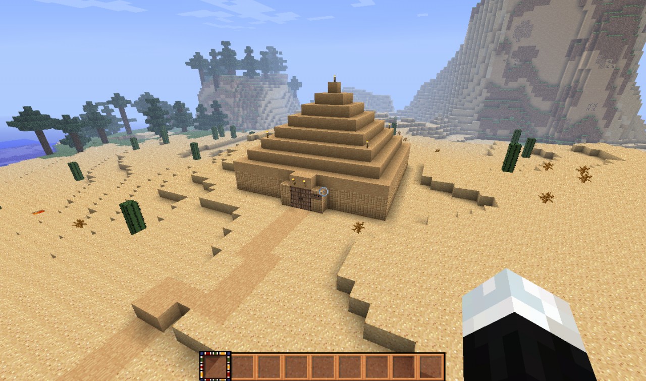 Pyramid Maze Minecraft Map