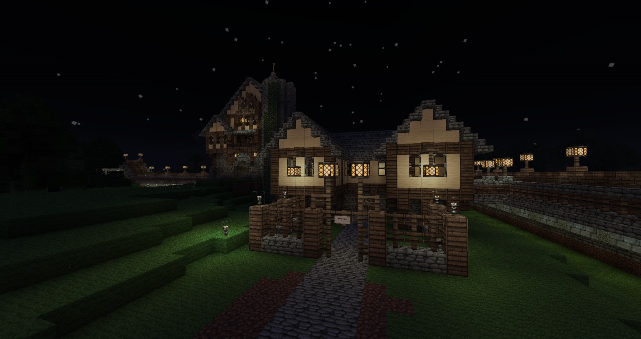 Redmoor (Medieval City - SMP) Minecraft Map