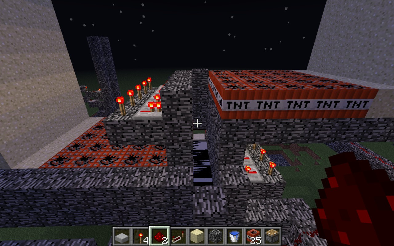 Semi automatic tnt cannon Minecraft Map