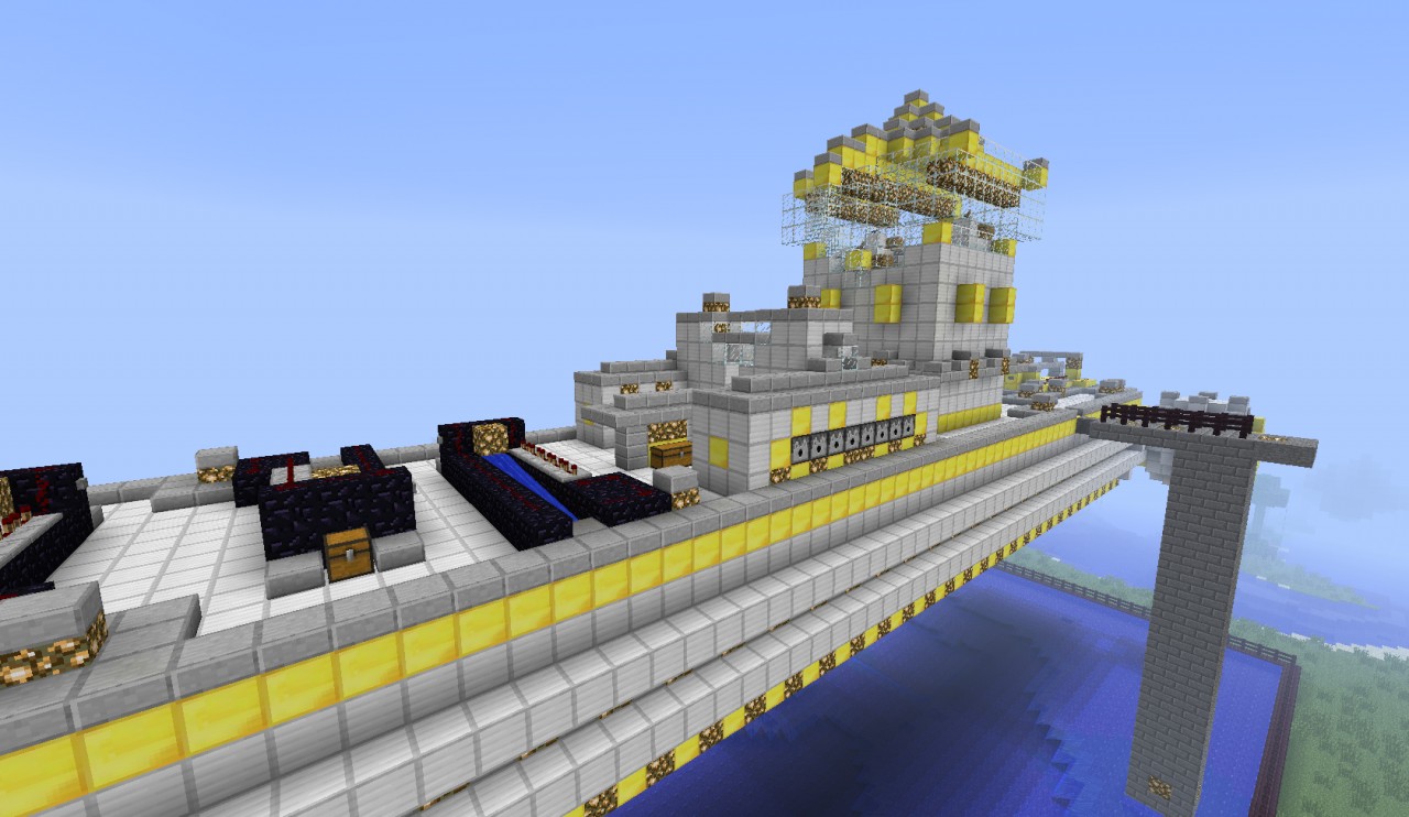 Nuclear airship v.1 (Redstone canons, redstone lights...) Minecraft Map