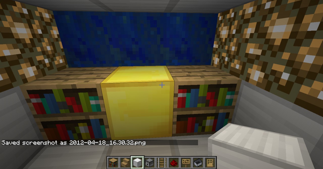 Small Star Trek scout ship Minecraft Map