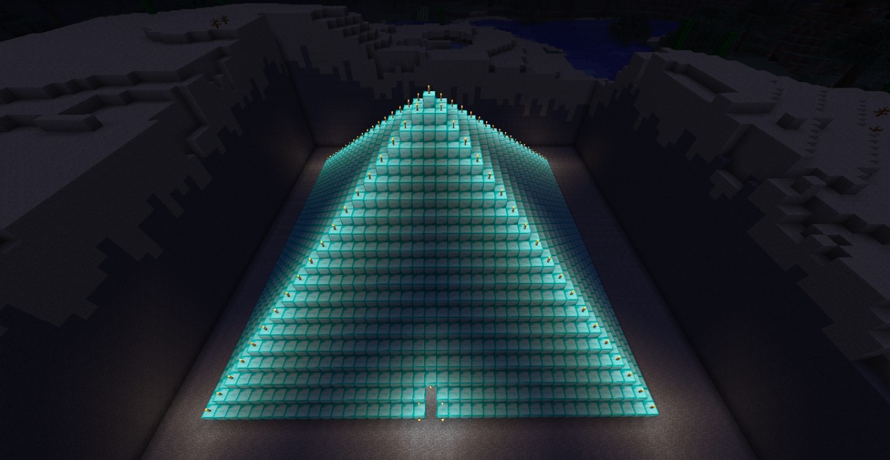 Diamond Piramid Realy Cool Minecraft Map