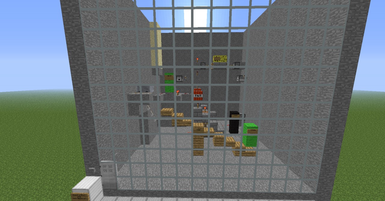 Mining a Block -> Real Minecraft Minecraft Map