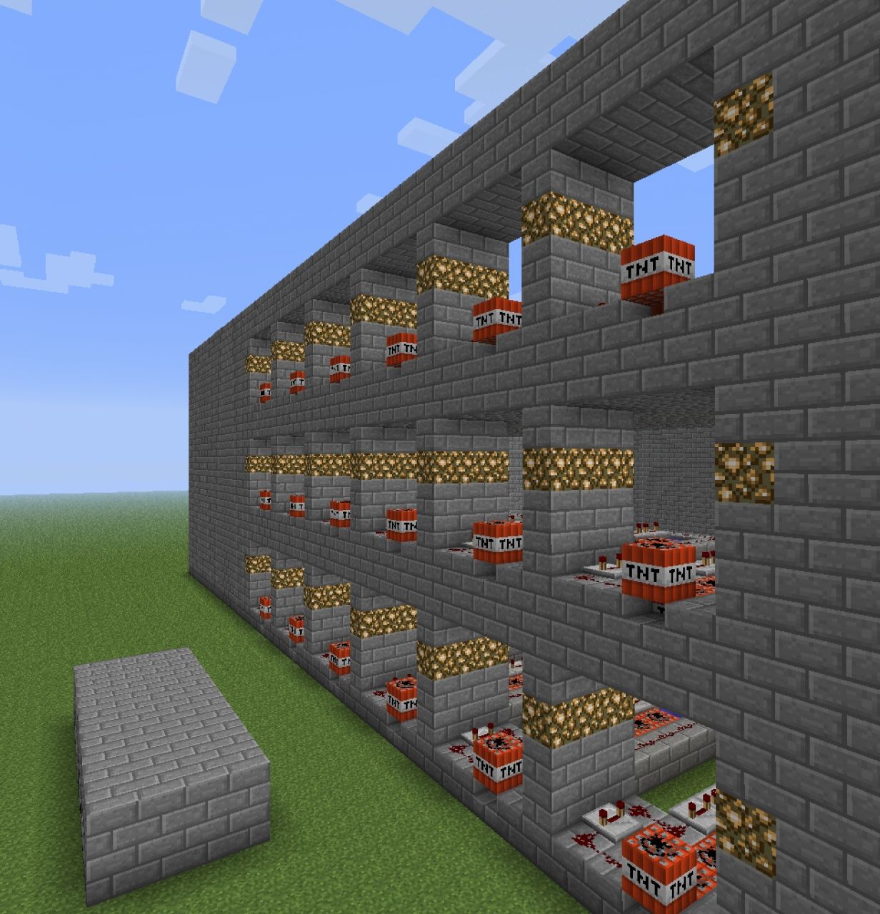 Castle WAR! ft. TNT ! Minecraft Map