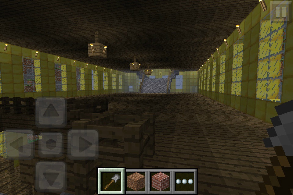 Golden Castle(MC:PE) Minecraft Map