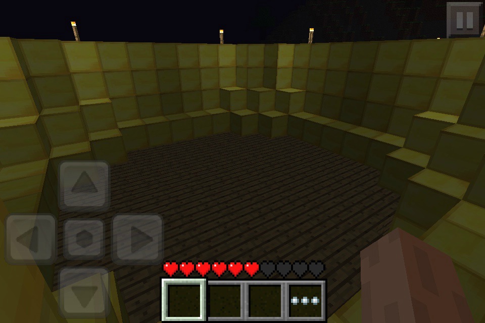 Golden Castle(MC:PE) Minecraft Map