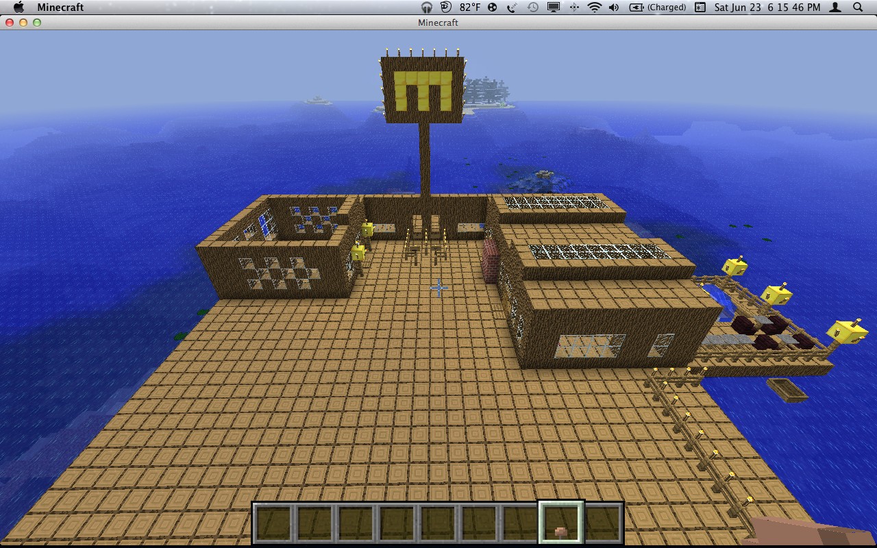 Wooden Mansion Boardwalk and Town (Creative) Minecraft Map