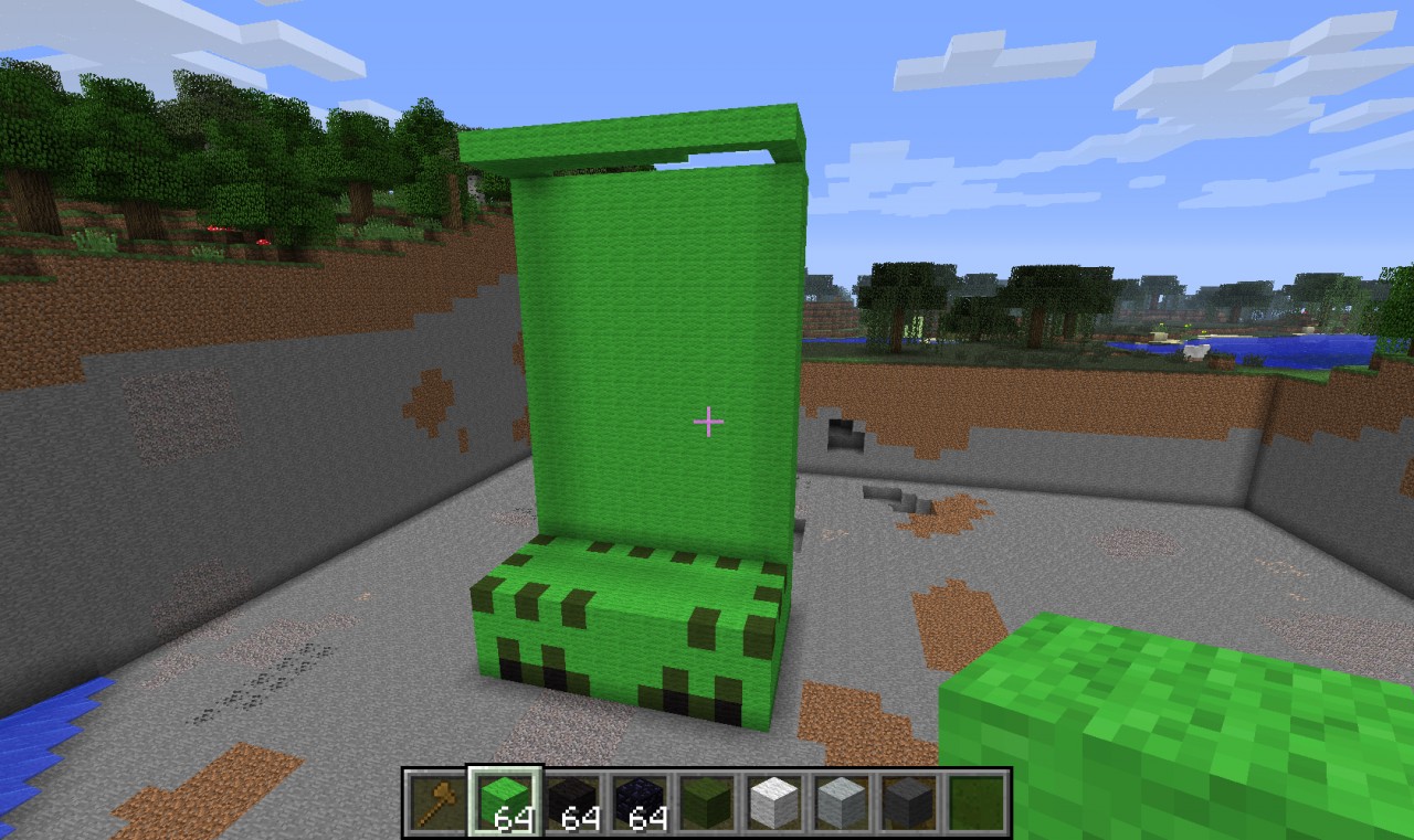 Giant creeper/creeper house Minecraft Project