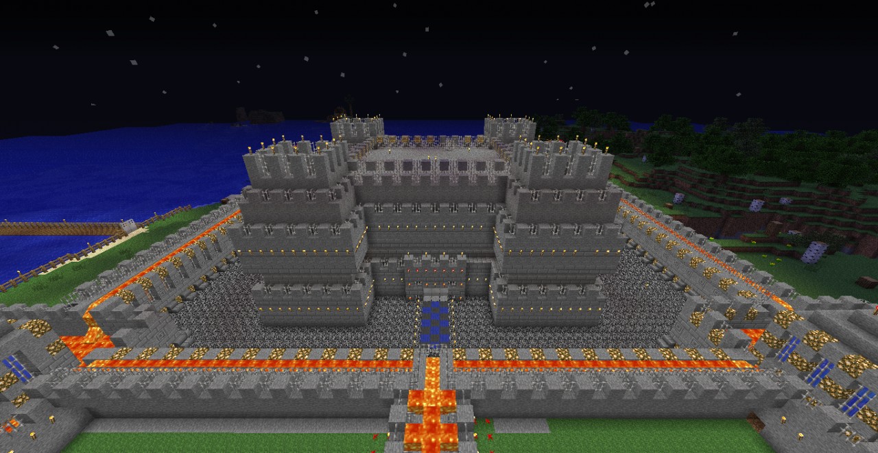 Castle ( Giant ) Minecraft Map