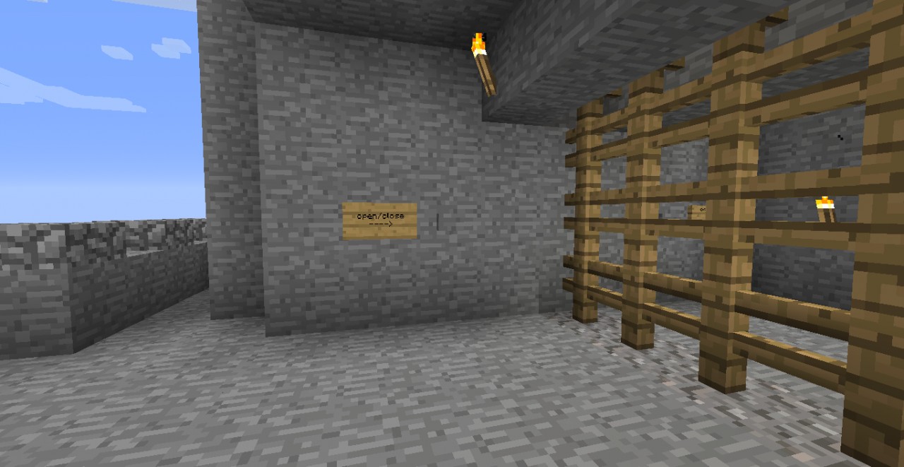 Castle With WORKING GATE Minecraft Map