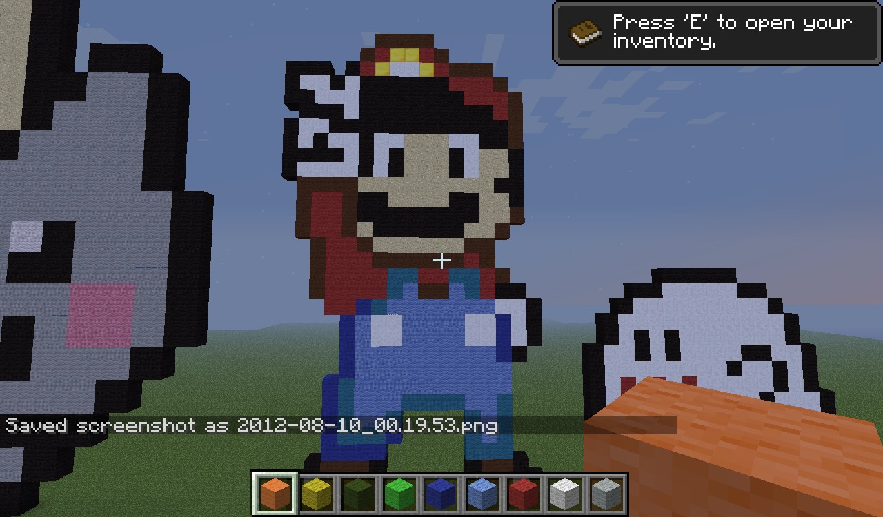 cartoon statue Minecraft Map