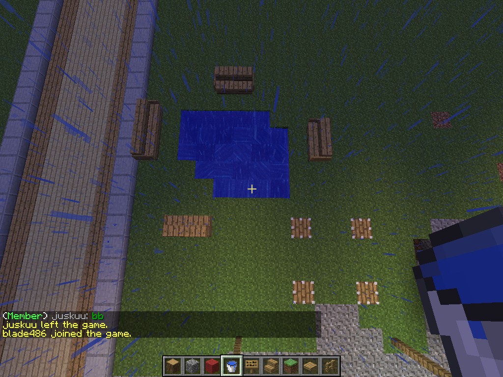 Co-Op Medievel City in a plot Minecraft Map