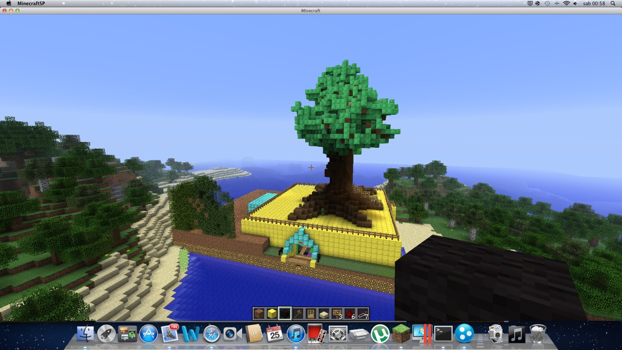 The EmeraldTree and the ColorTunnel Minecraft Map