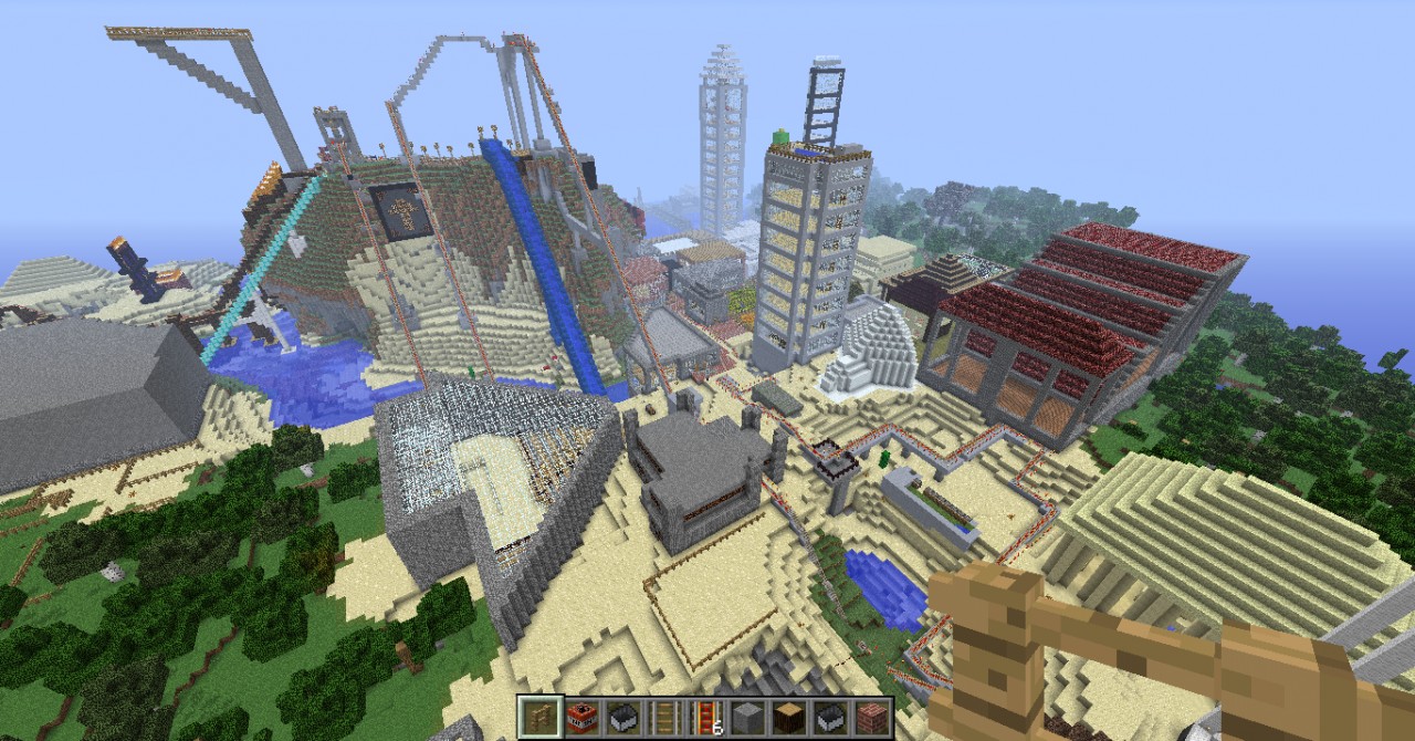 Huge Custom city 60+ buildings and huge amusment park Minecraft Map