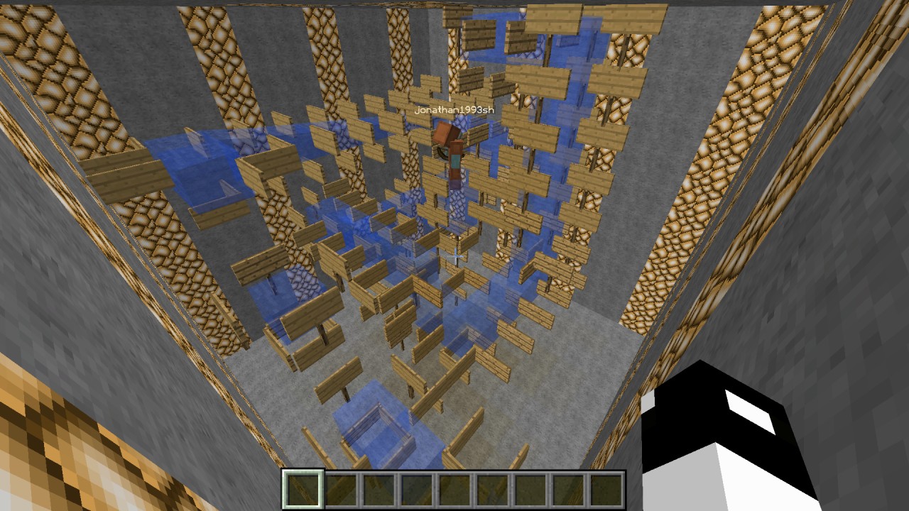 Golddie the lost goldfish to mc 1.3.2 Minecraft Map