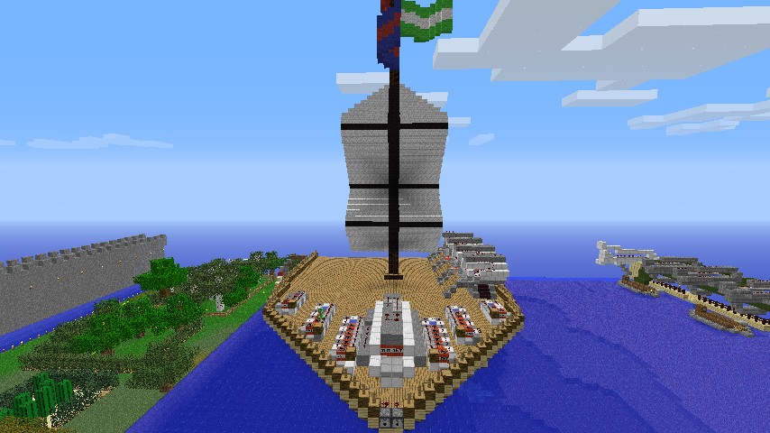 Old boat (now with guns!) Minecraft Map