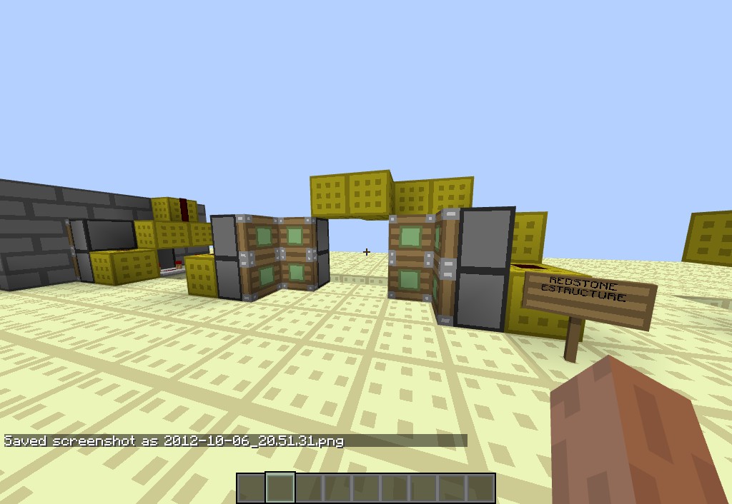 SUPER COMPACT 2X2 SECRET DOOR Minecraft Map