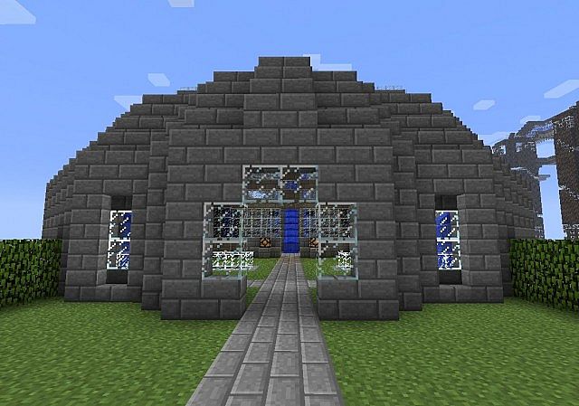 large, long stone mansion (empty) Minecraft Map