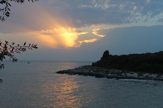 FIND EBUM Minecraft Map