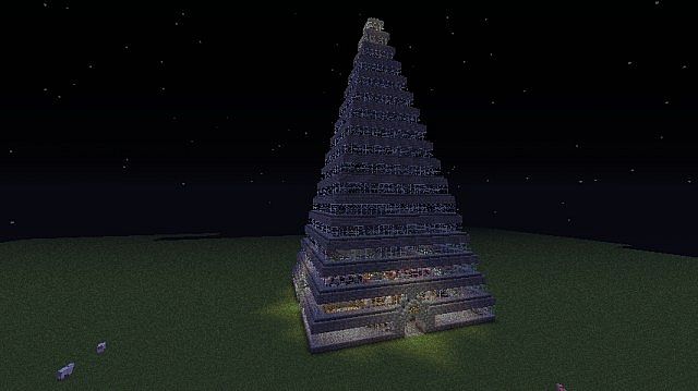 modern piramide spawn project Minecraft Map
