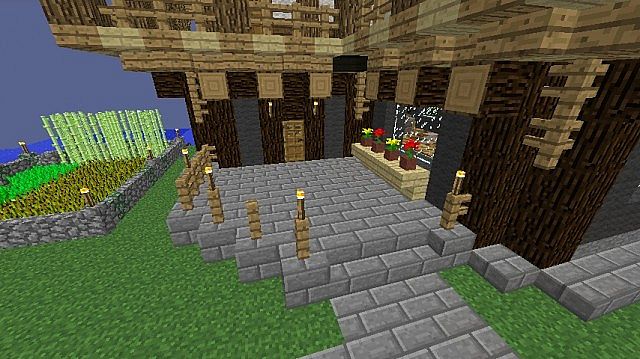 Hillside Manor Minecraft Map
