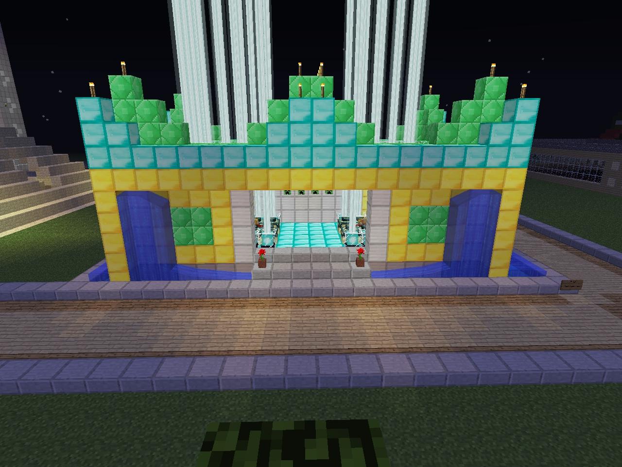 Creeper's Mini Bling Castle Minecraft Map