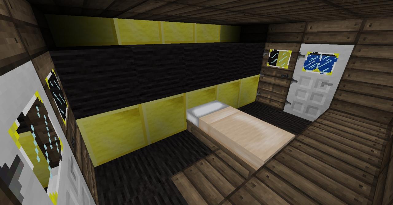 HMS Courageous Minecraft Map