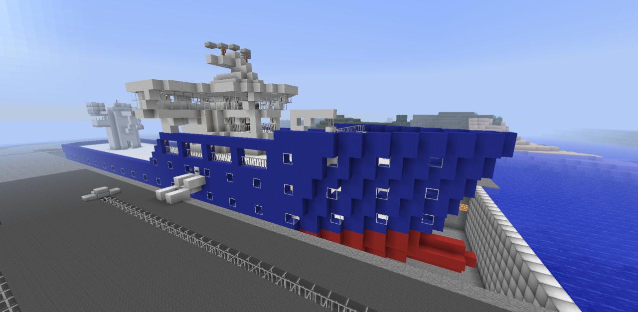The Ocean's Legend - A Mid-Sized Container ship Minecraft Map