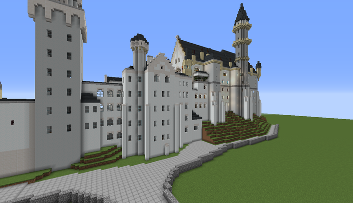 Neuschwanstein castle Minecraft Map