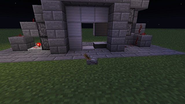 Vertical Revolving Door Minecraft Map