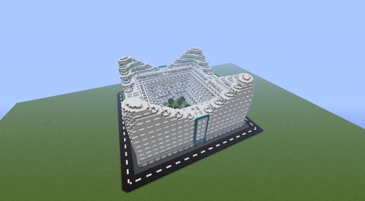Courtyard Apartment Complex Minecraft Map