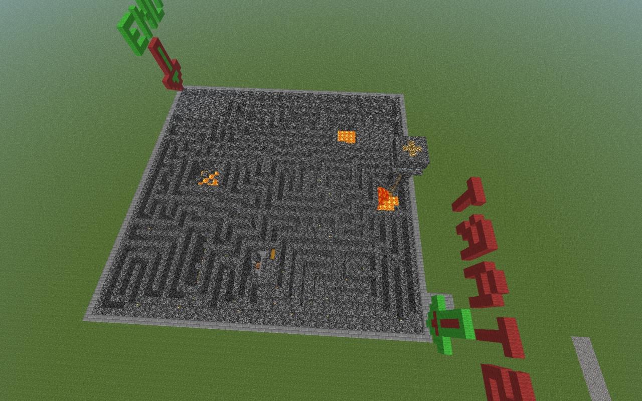 CRAZY MAZE WITH TRAPS PARCOUR AND MORE Minecraft Map