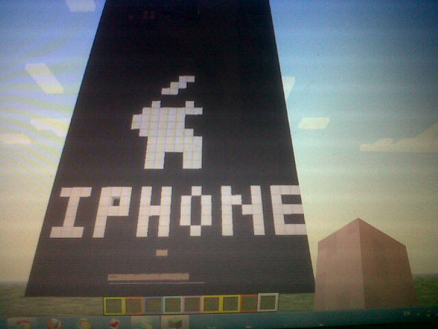 giant iphone Minecraft Map