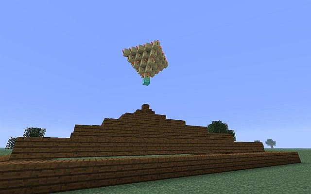 Pyramid (floating) Minecraft Map