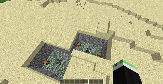 Double Dungeons near spawn (Large Biomes) Minecraft Map