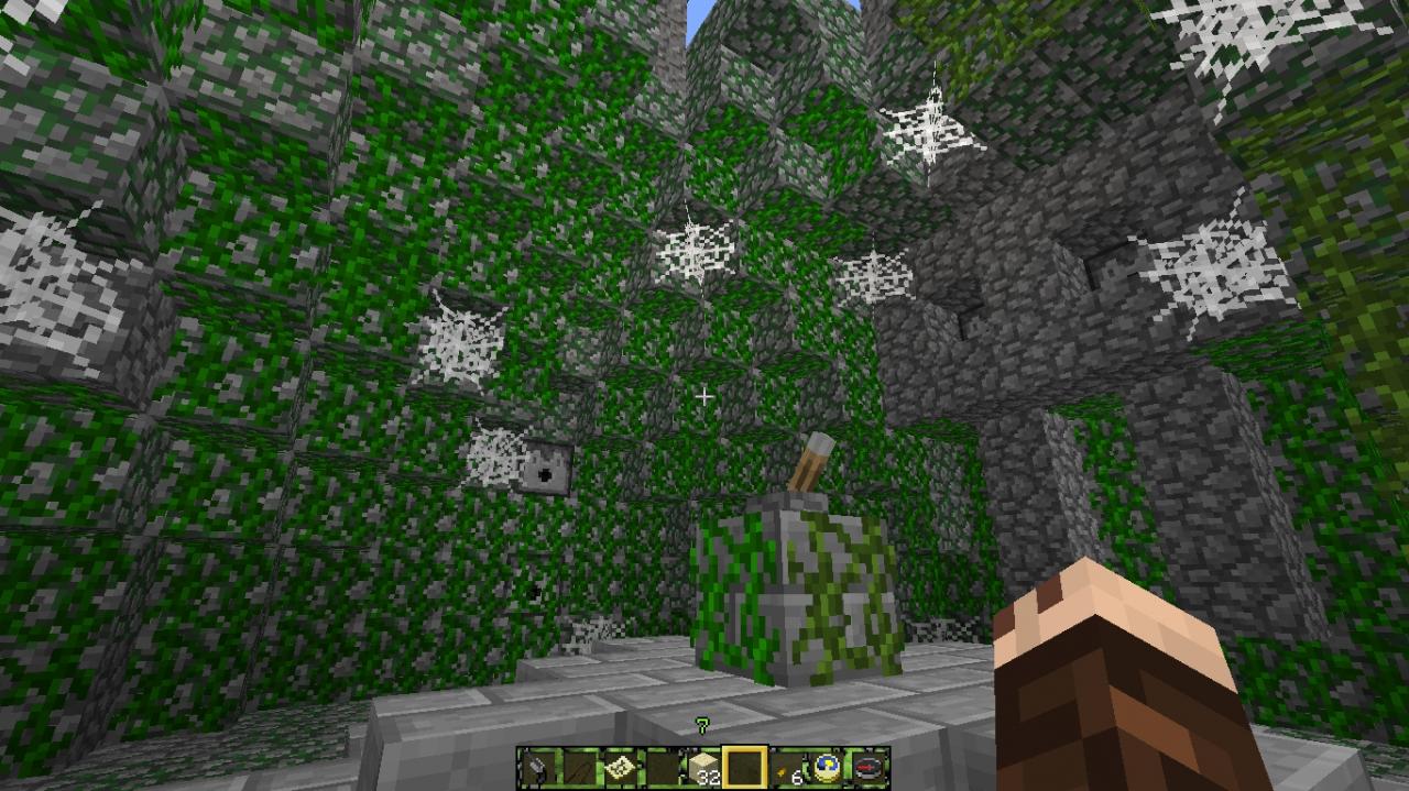 Indiana Jones ans the temple of the Golden Idol Minecraft Map