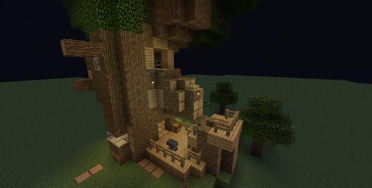 Treehouse w/ essentials Minecraft Map