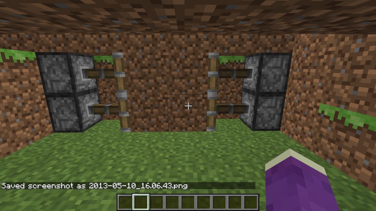 Secret Cave (only opens at night) Minecraft Map