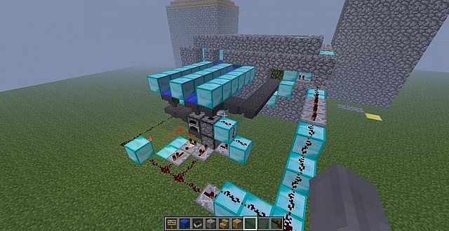 Small Castle with Auto Furnace Minecraft Map