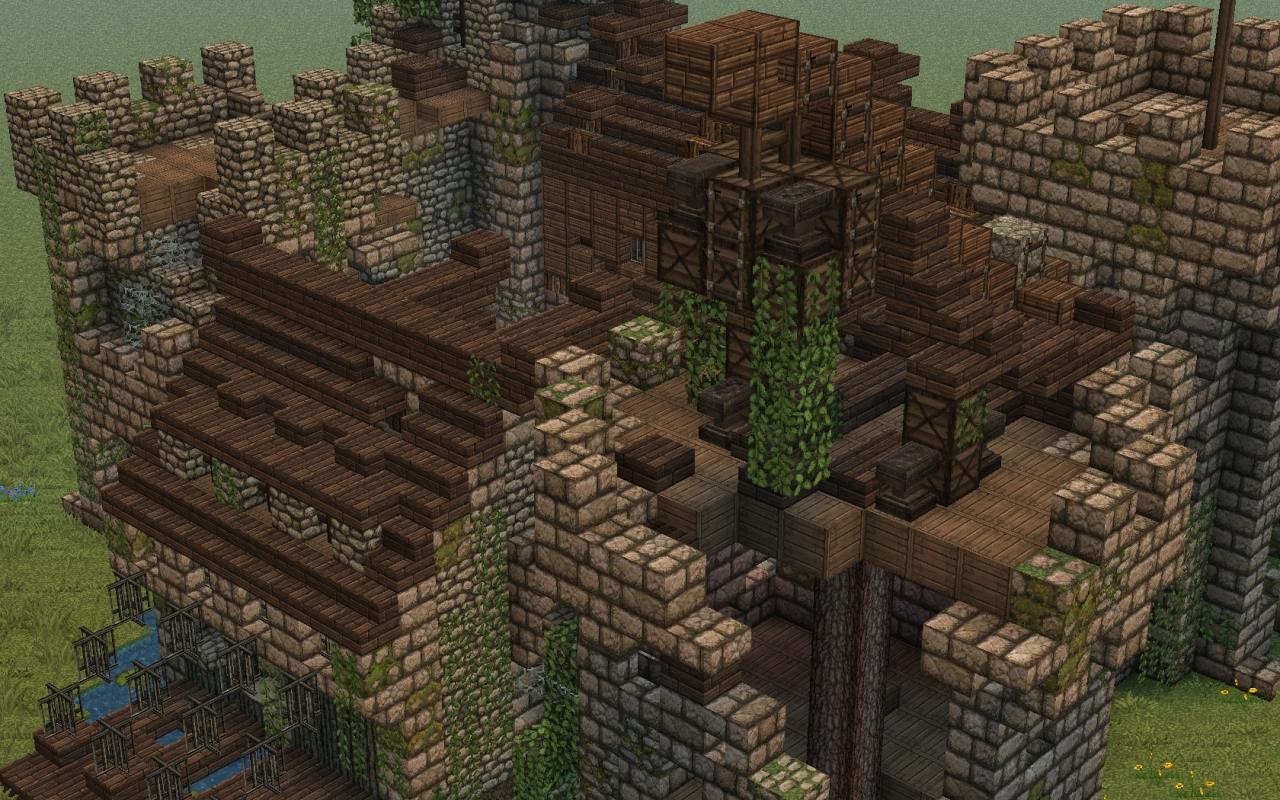 Small Medieval Castle Ruin! [Detailed] Minecraft Map