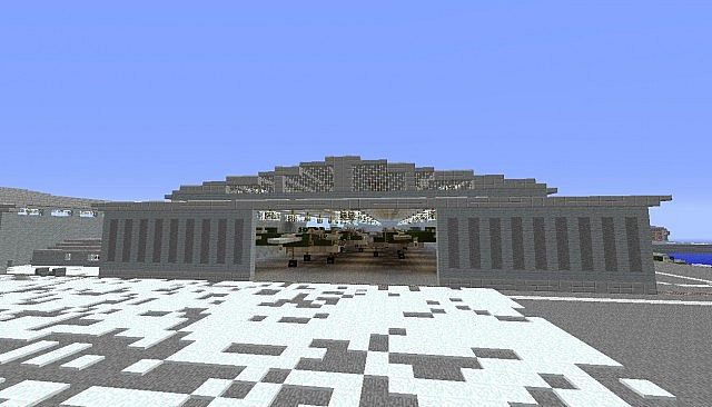 Large aircraft hangar Minecraft Map