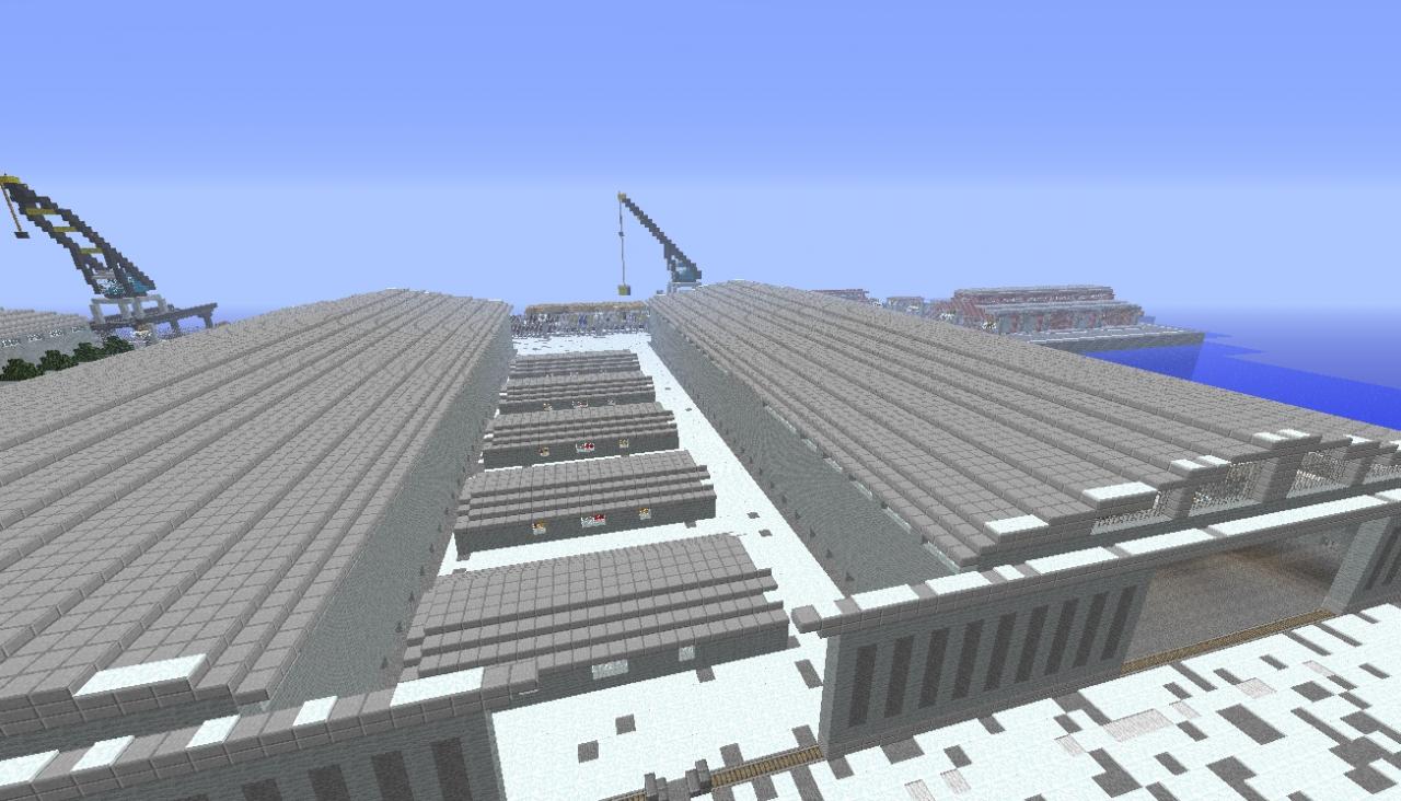 Large aircraft hangar Minecraft Map