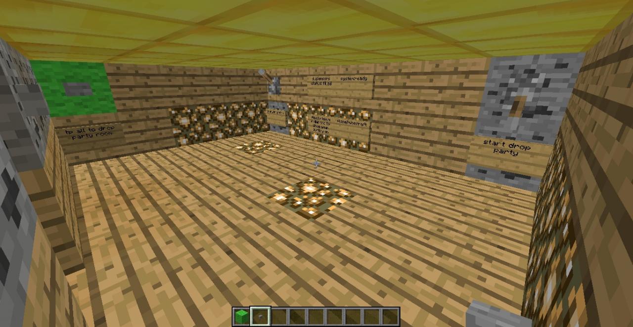 Working drop party ROOM HIDDEN DISPENSERS NO PLUGINS REQUIRED!!!!!! Minecraft Map