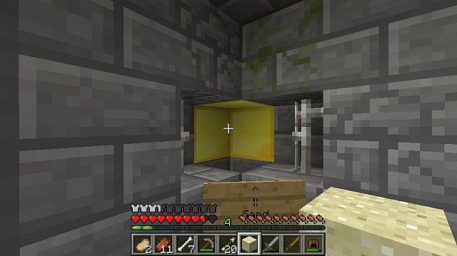 Infinite Creeper Maze v.12. Minecraft Map